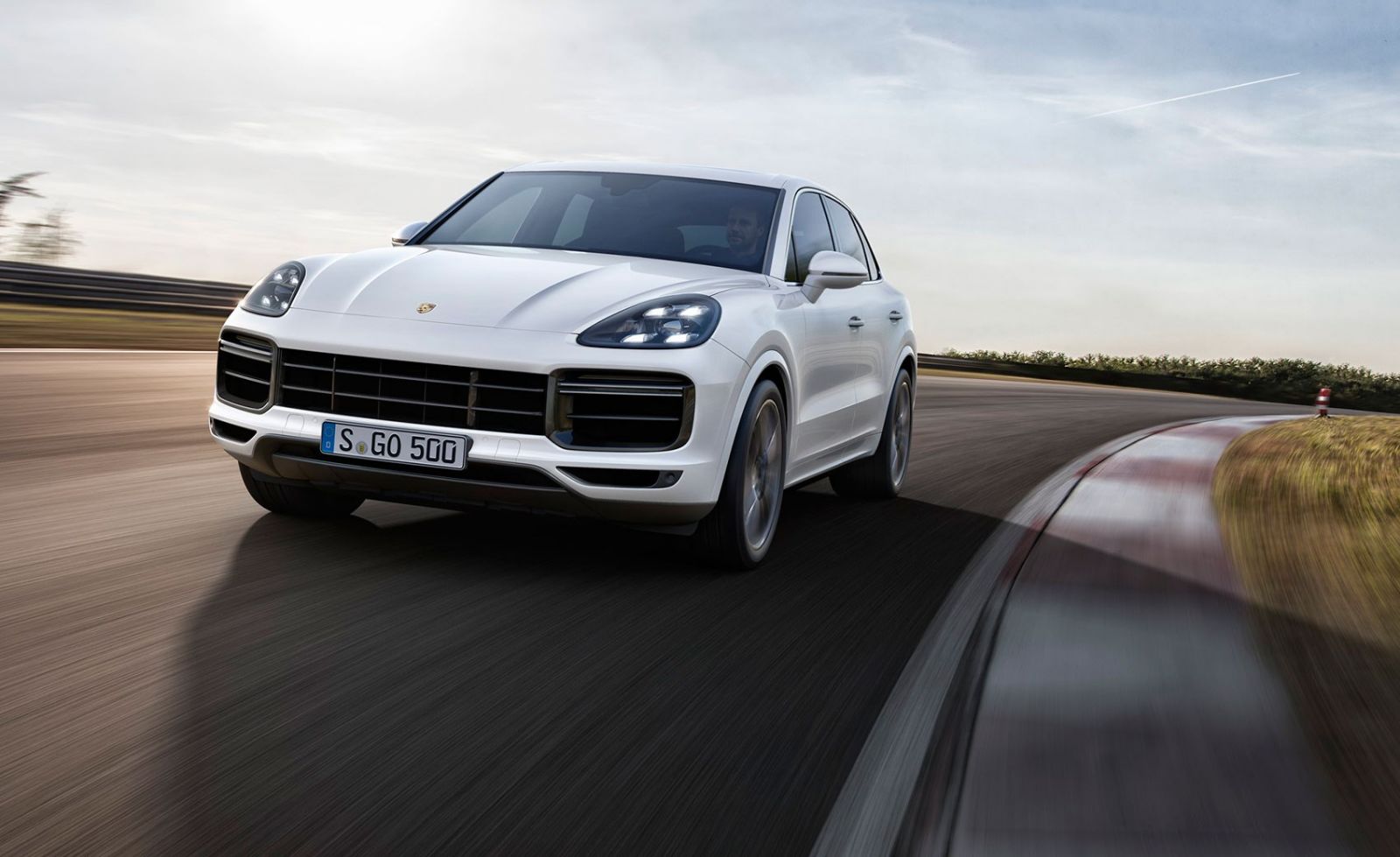 สุดยอดรถอเนกประสงค์ออกตัวแรงที่สุด ที่หาซื้อได้ในอังกฤษตอนนี้ | AUTODEFT ข่าวรถยนต์ รีวิวรถ รถ ...